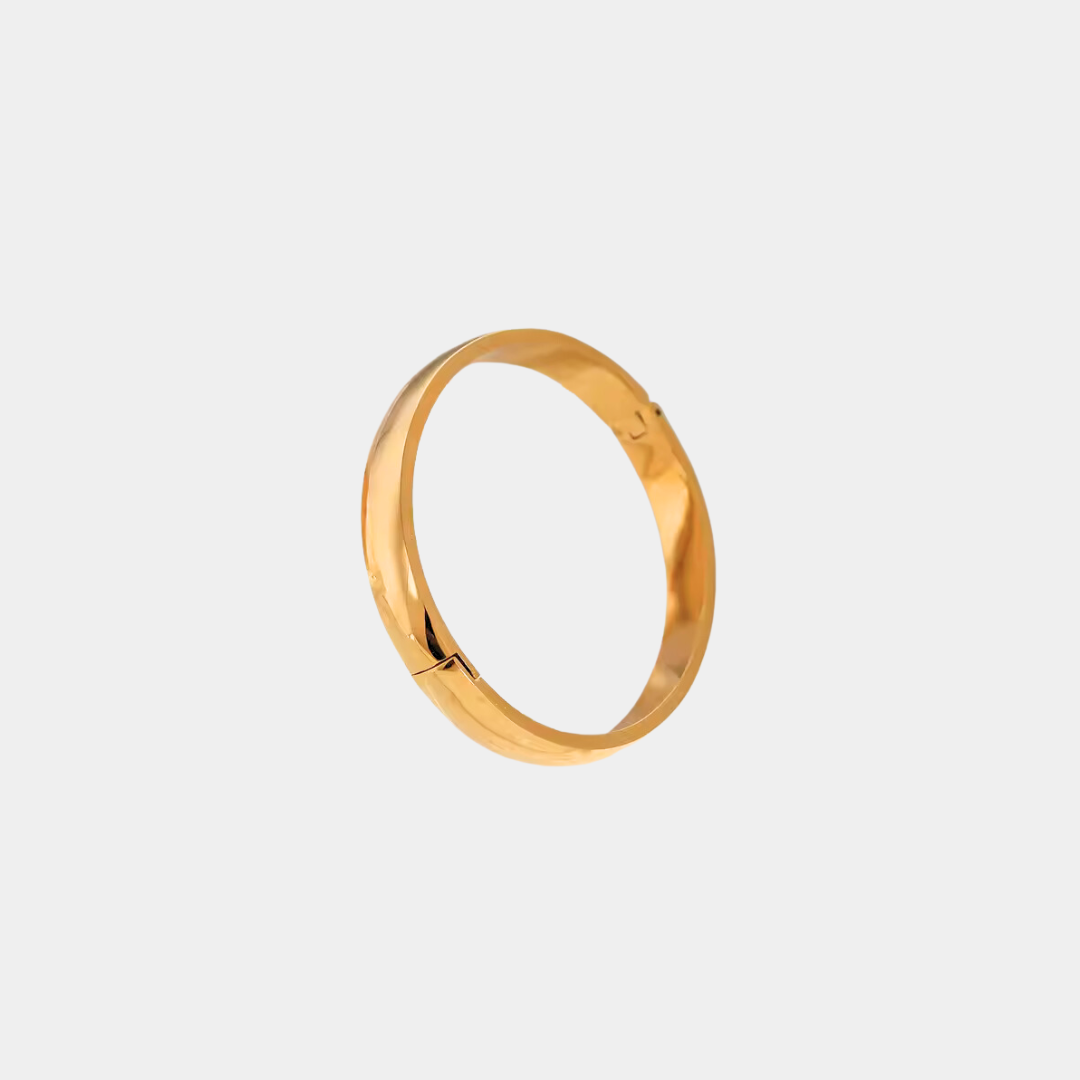 Golden Band – TheBlondeChaos